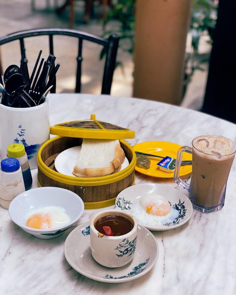 10 Cafes In Klang Valley With Old School Aesthetics