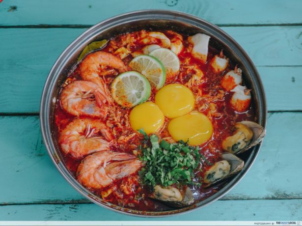 Little Rara In KL Serves Bangkok-Style Tom Yum Noodles & There’s No 2 ...