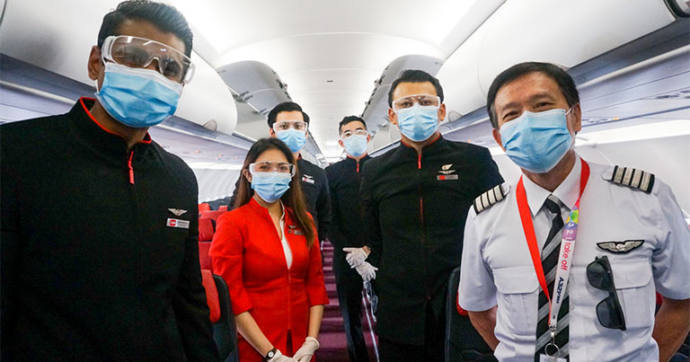 AirAsia To Lay Off 250 Workers Due To MCO, M’sians On Twitter Show ...