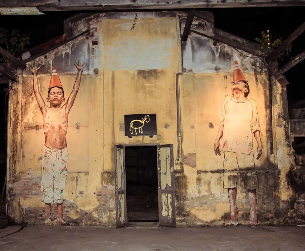 Penang's Hin Bus Depot - Things To Do & Food To Eat