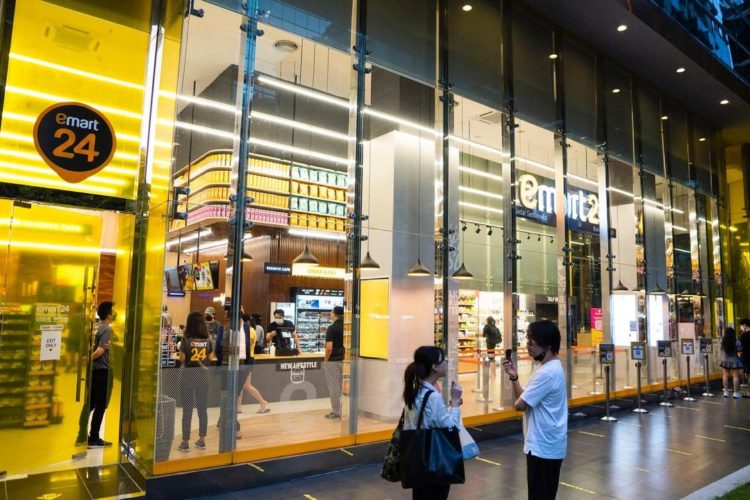 emart24, Convenience Store From Korea, Opens First Store In Malaysia