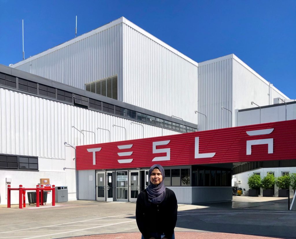Malaysian Student Lands Job As A Robotics Engineer At Tesla