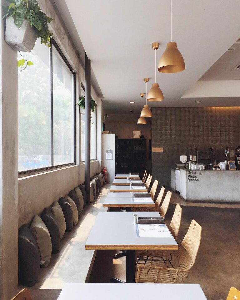 10 Cafes In Shah Alam With Aesthetic Interiors For Weekend Brunch