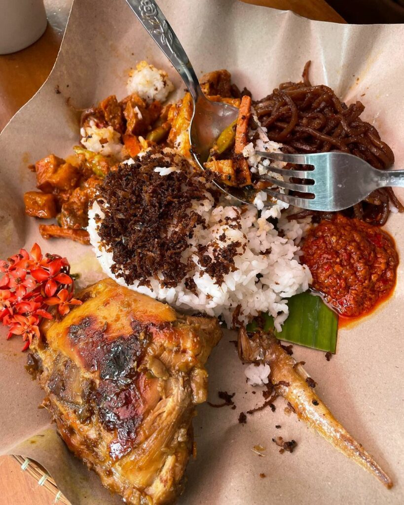 Kecur: A Bungalow Cafe That Serves Johorean Comfort Food In KL