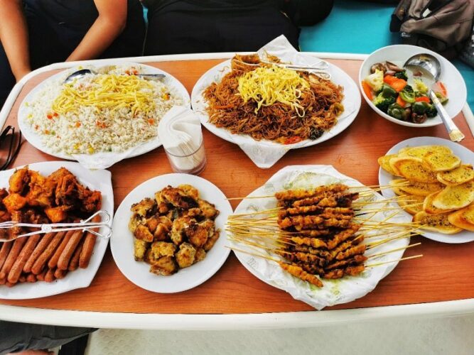 Manta Blu Cruises: Luxe Yacht Cruise With Free-flow Drinks In Langkawi