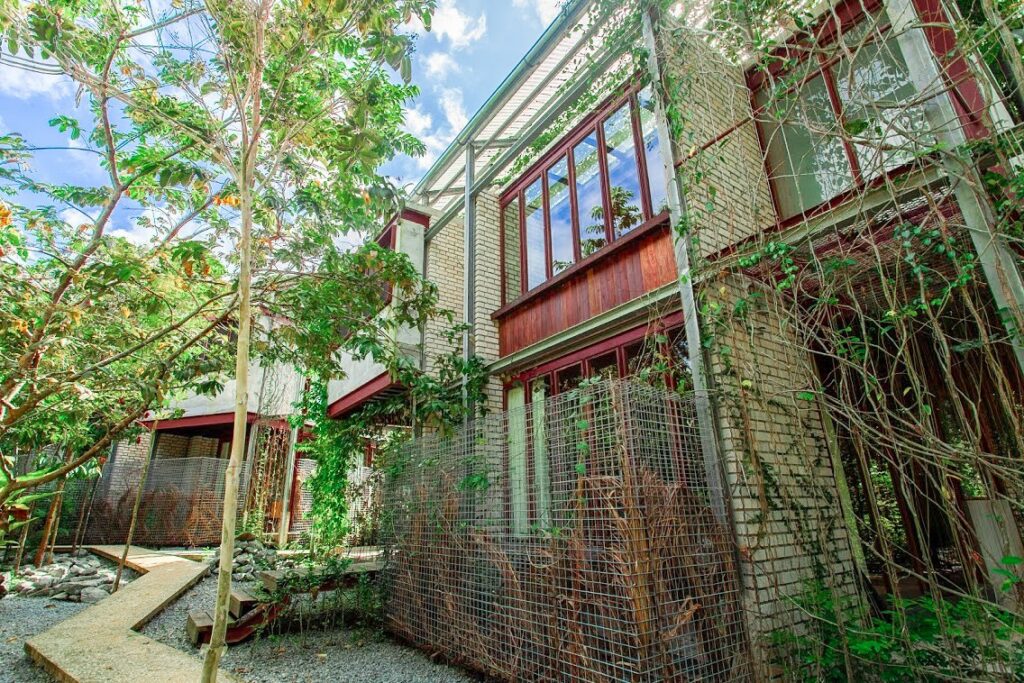 Happi Village Is A Rustic Resort Set In Nature With Outdoor Bathtubs