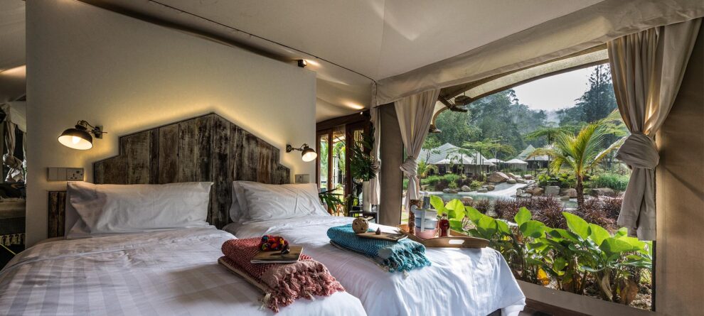 Tiarasa Escapes: Glampsite With Treetop Villas & Outdoor Movie Nights