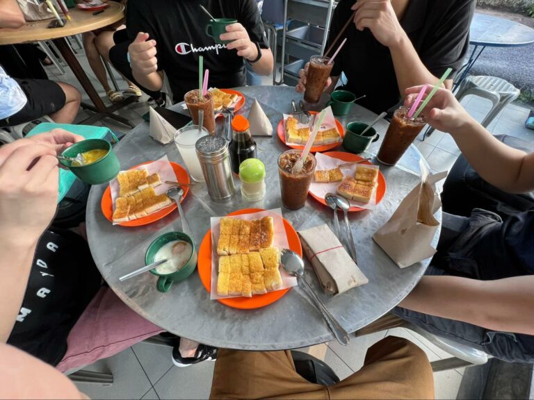 8 Breakfast Places In Penang That Locals Recommend For Visitors
