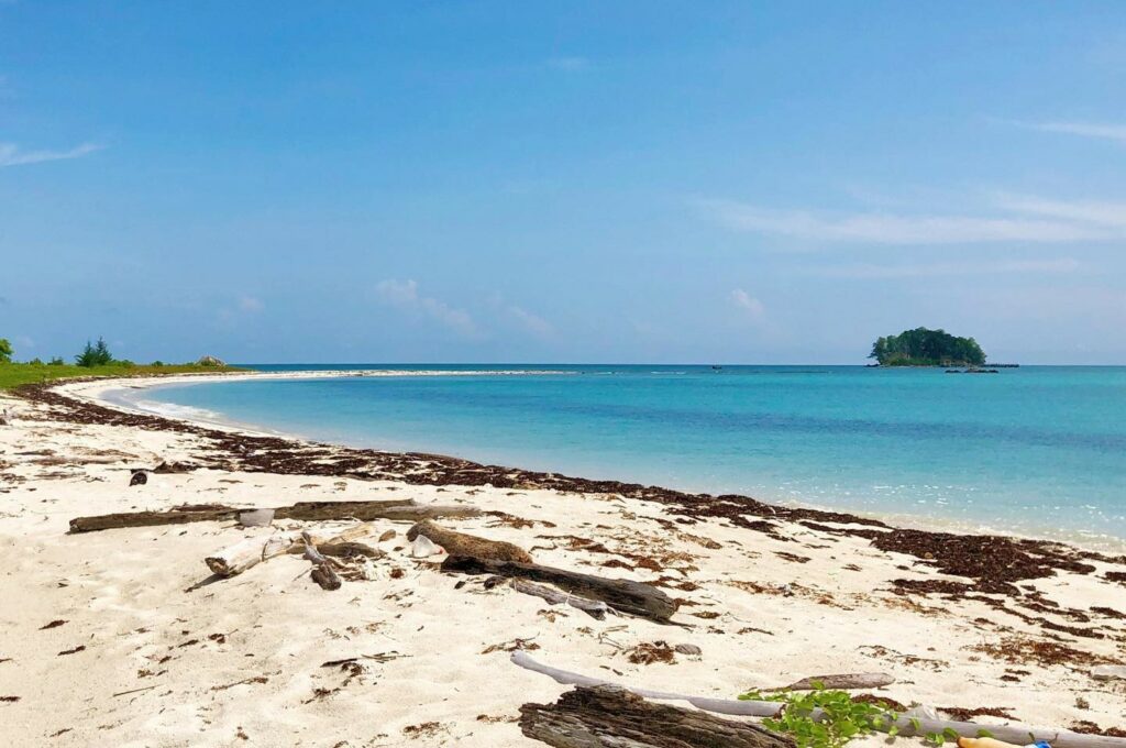 Tiga Island In Sabah Has Volcanic Mud Baths & Untouched Beaches