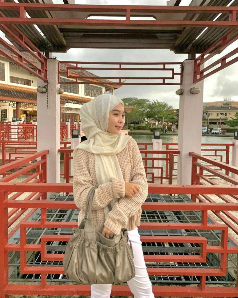 Chagee: Chinese Teahouse Outlet With Wood Interior Opens In Sarawak