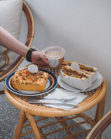 8 All-White Cafes In Kuala Lumpur To Visit To Declutter Your Thoughts