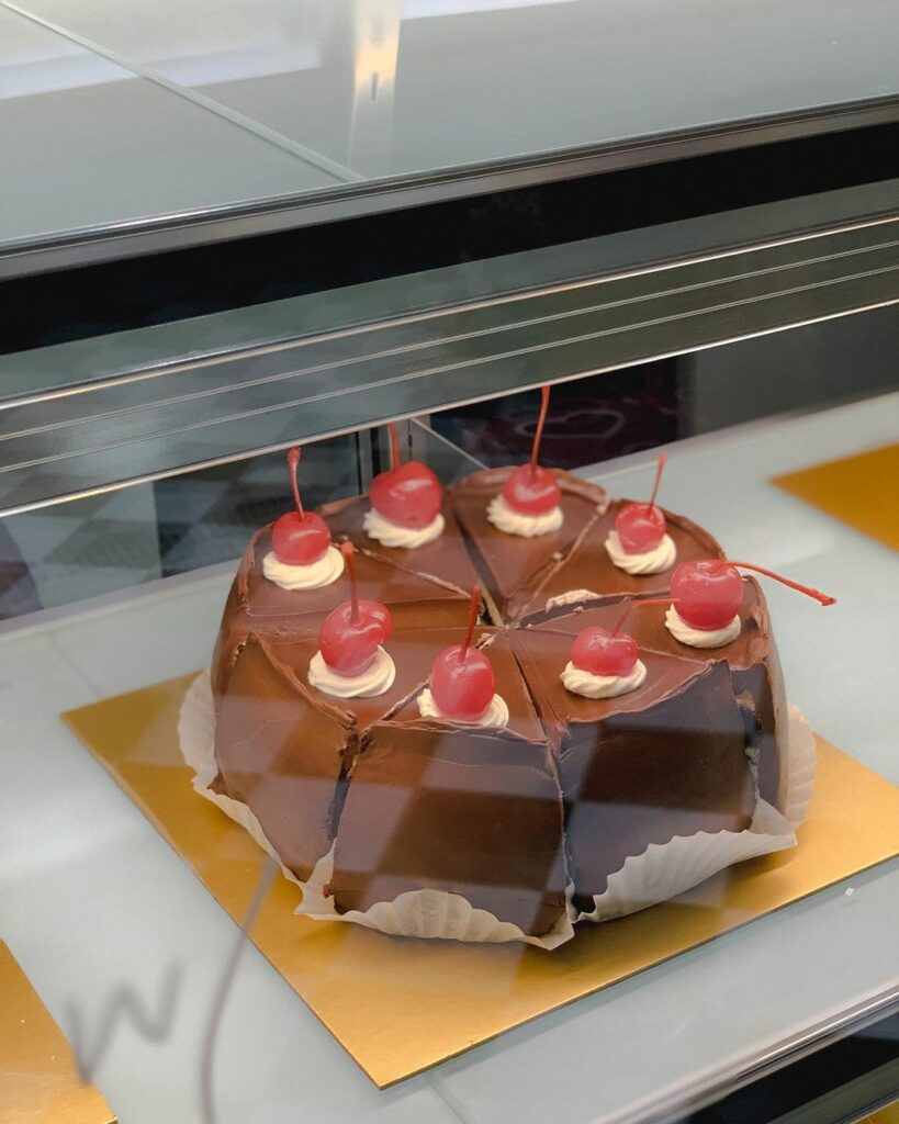 Lilian’s Cake House Is A Dreamy Retro Cafe In KL With Chiffon Cakes