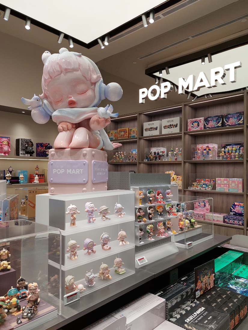 Pop Mart Labubu Pin For Love Series Blind Box A M Yellow