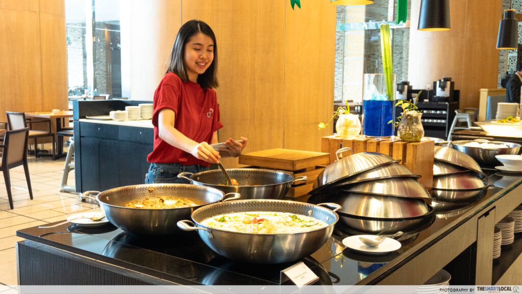 The Straits Estate Has A 1-Plate Buffet For RM25 With Free-Flow Desserts