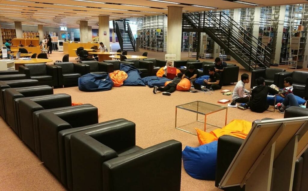 Information Resource Centre In Perak Has Over 200,000 Books & A F1 Simulator