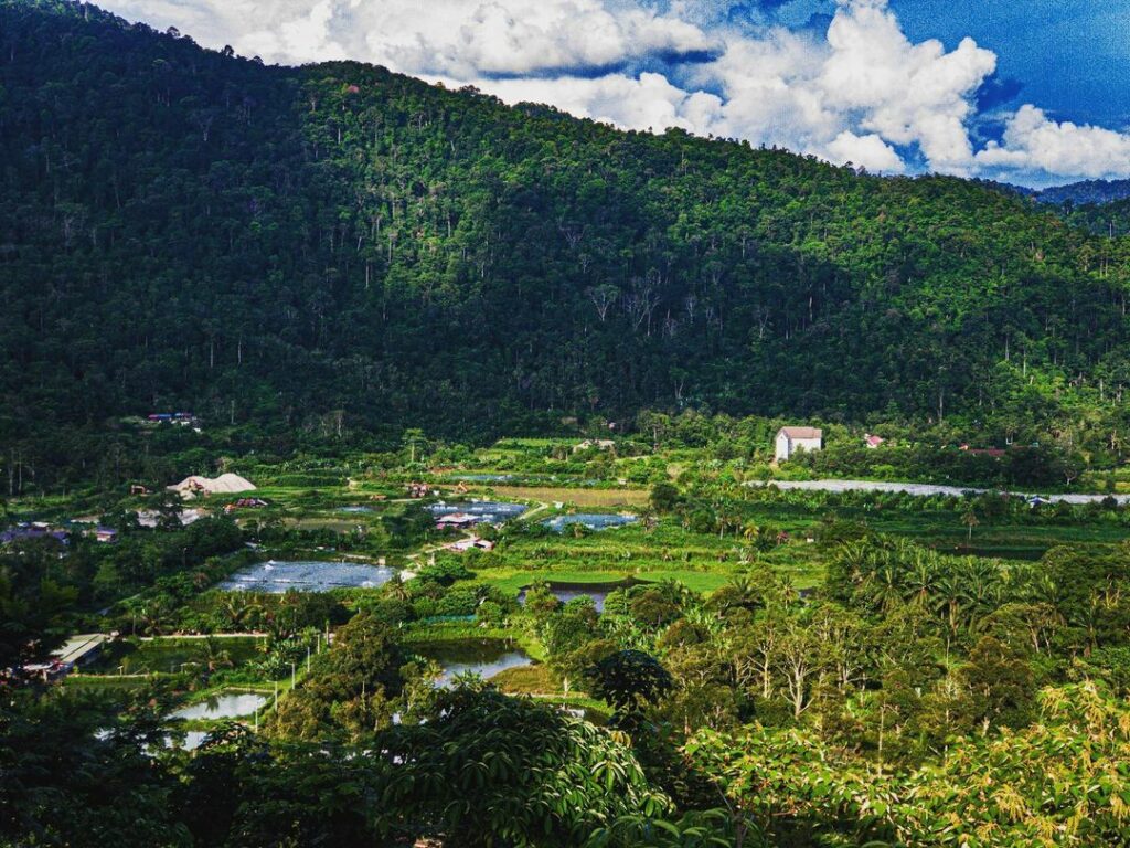 Sak Dato Temple Is A 140-Year-Old Temple With The Tallest Monkey God ...