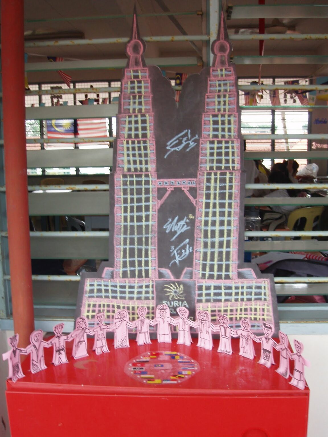 5 Memories Every Malaysian Has Of Merdeka Month During School