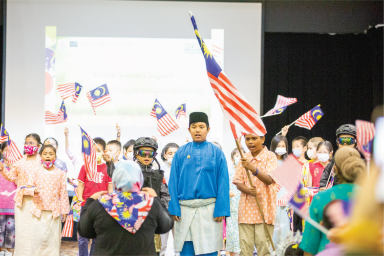 5 Memories Every Malaysian Has Of Merdeka Month During School