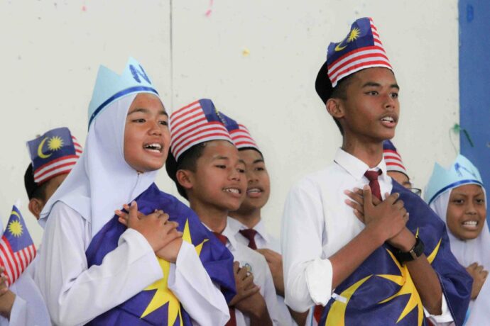 5 Memories Every Malaysian Has Of Merdeka Month During School