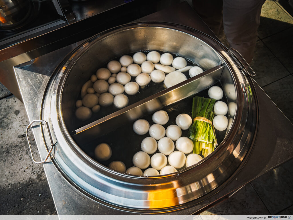 Port Klang Tang Yuan: RM3.50 Tang Yaun & Coconut Mua Chee In KL