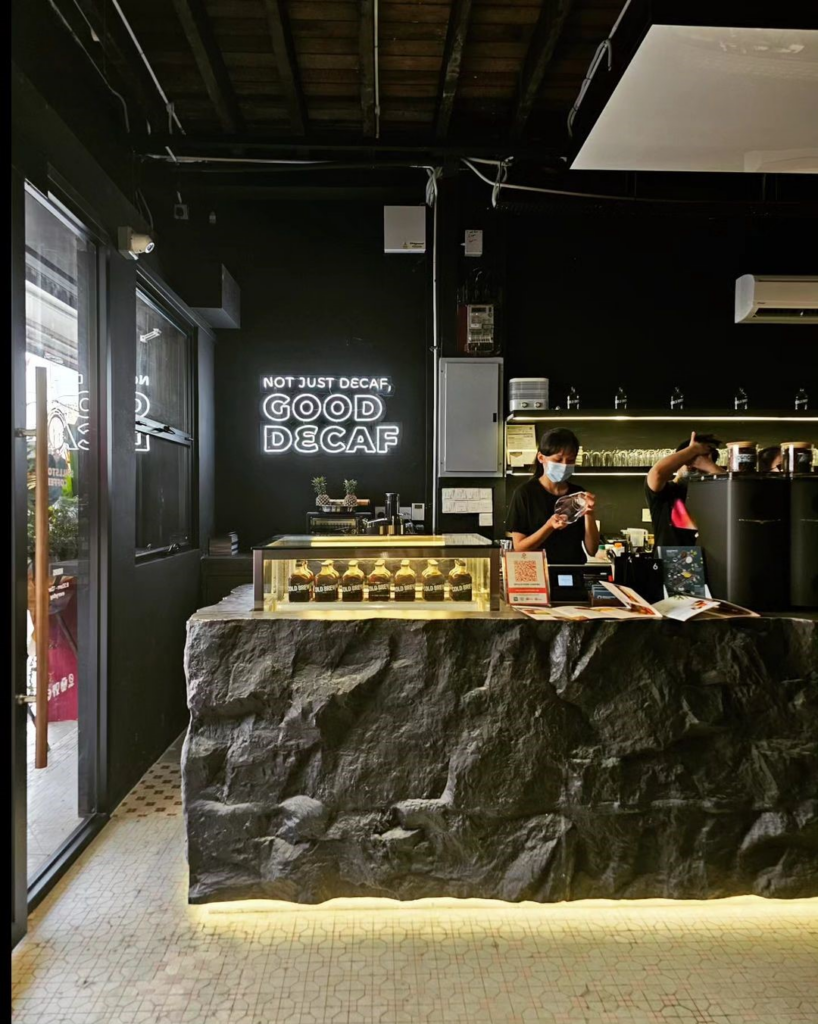 Spillstone Coffee In KL Has A Monochrome Dining Area & Decaf Coffee
