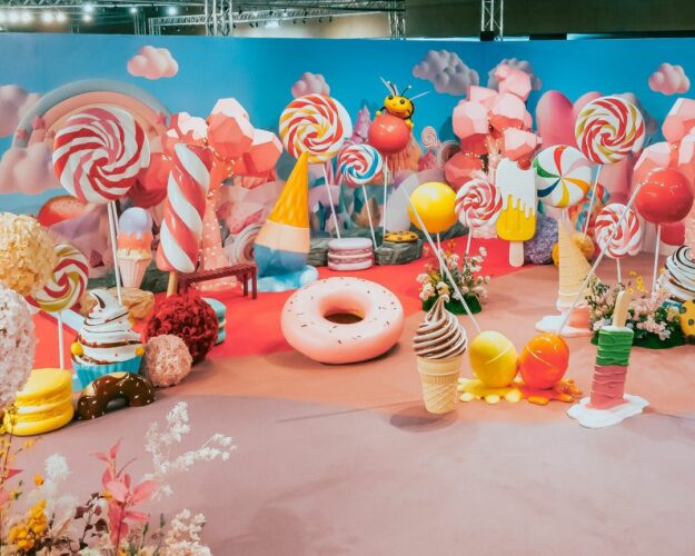 This Huge Candy Exhibition In PJ With Giant Candies Opens Till Jan 2024