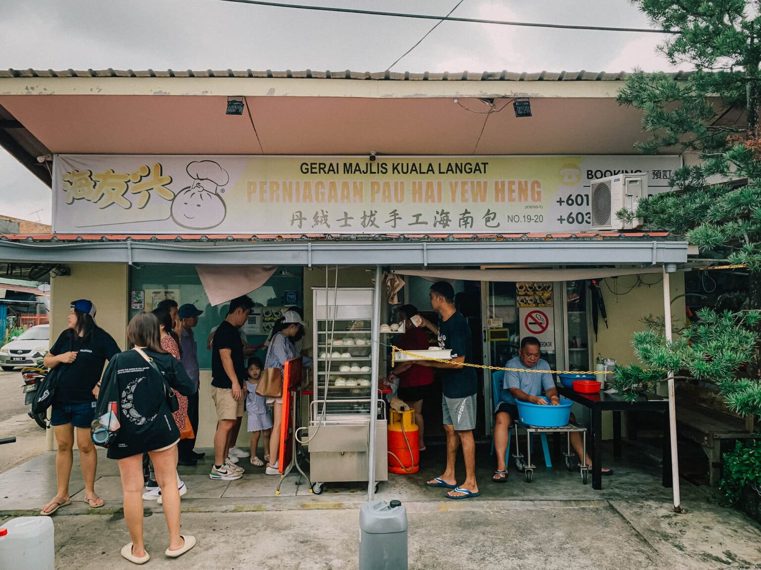 10 Things To Do In Tanjung Sepat Like A IG-Worthy Bridge & Seafood BKT