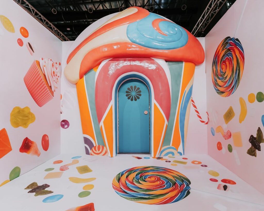 This Huge Candy Exhibition In PJ With Giant Candies Opens Till Jan 2024