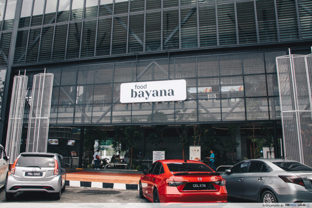 Food Bayana In Penang Is A Food Court With Robot Servers