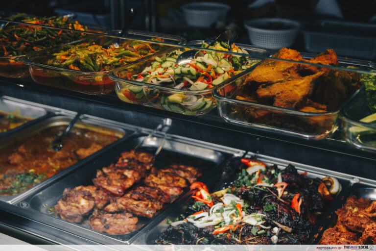 Food Bayana In Penang Is A Food Court With Robot Servers