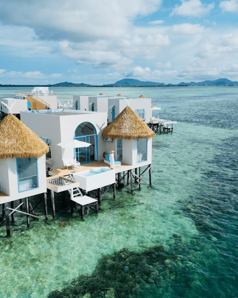 Royal Resort Semporna Is A New Floating Resort In Sabah