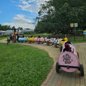 Farm Fresh: Dairy Farm With Cow Barns & Tractor Rides Near KL