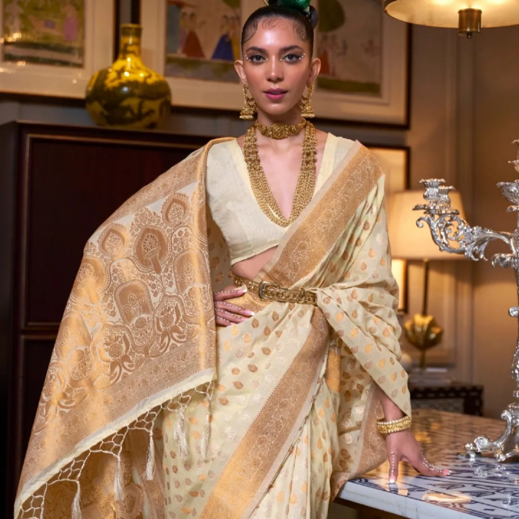 10 Online Saree Stores To Get Stunning Drapes This Deepavali