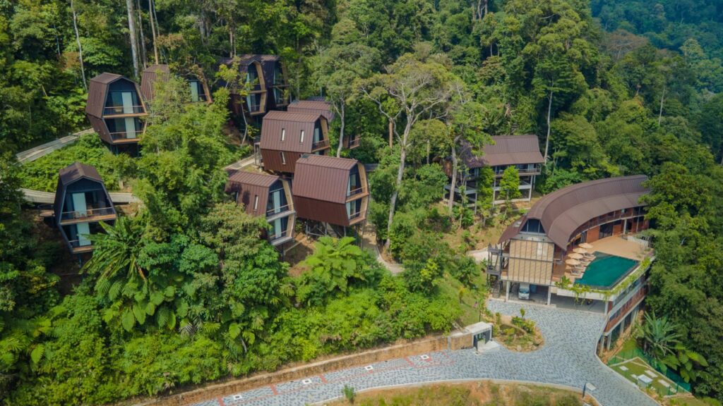 VanaVasa: Stay In Pod-Like Chalets In Janda Baik