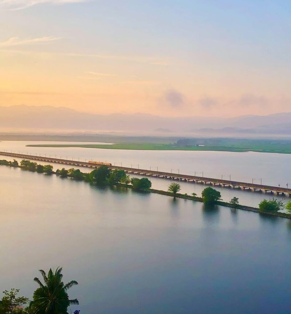 Tasik Bukit Merah: Malaysia's Ghibli-esque & Longest Cross-Lake Train Ride