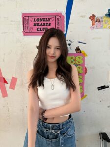 Lingling: 8 Facts About Malaysia's First Female K-pop Idol