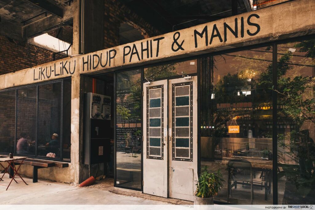 Liku-Likoo: A Rustic Cafe In A Once-Abandoned Building In KL