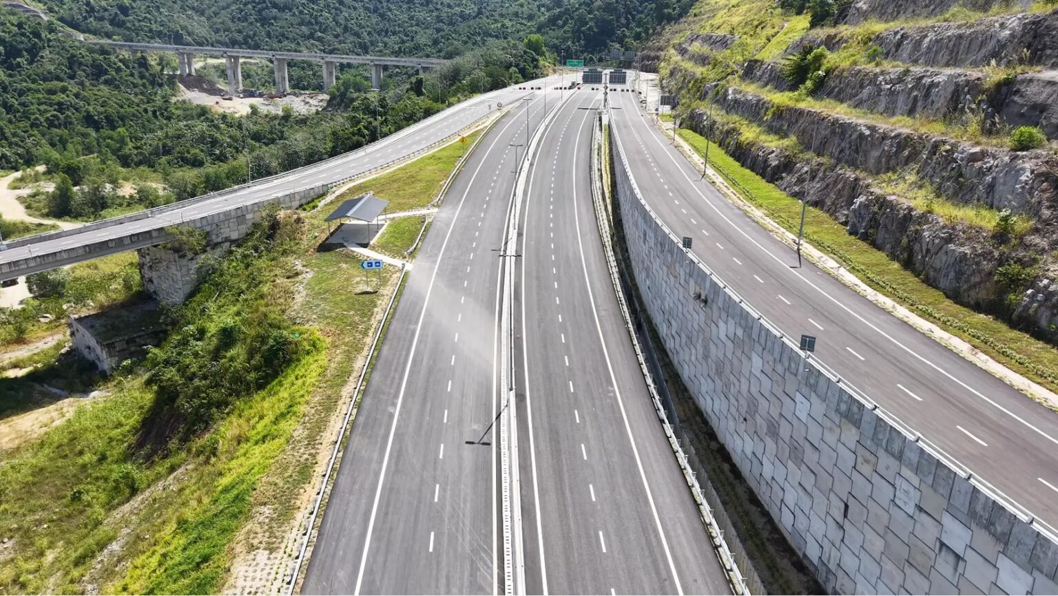 EKVE Opens With Free Tolls For 30 Days Until 29th September